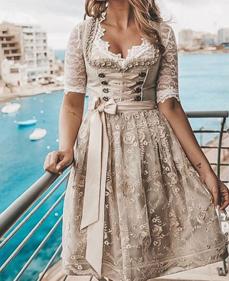 Eloura-Moda | Traditional German Dirndl Dress with Laced Bodice ...